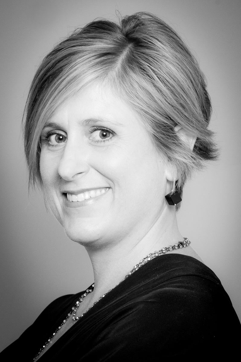 About Us – Joan Hawkins Art & Interiors